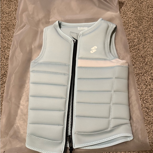surf union | Accessories | Womens Light Blue Padded Vest | Poshmark